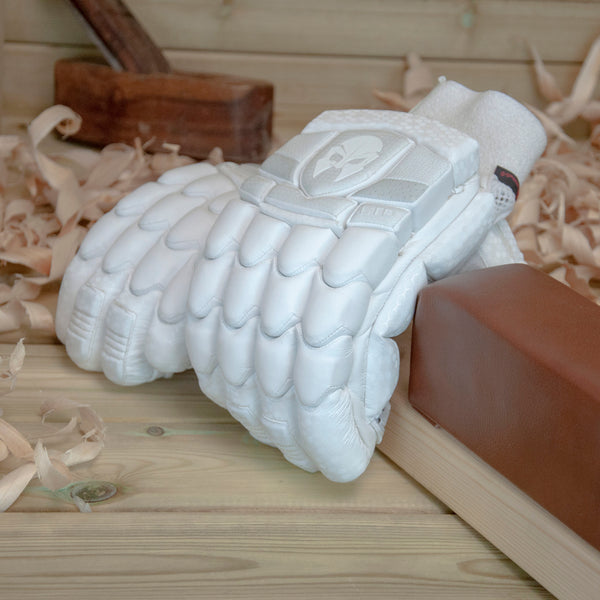 Limited Batting Gloves – Phantom Cricket